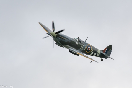 Spitfire excavation | Wildlife Trust for Beds Cambs & Northants